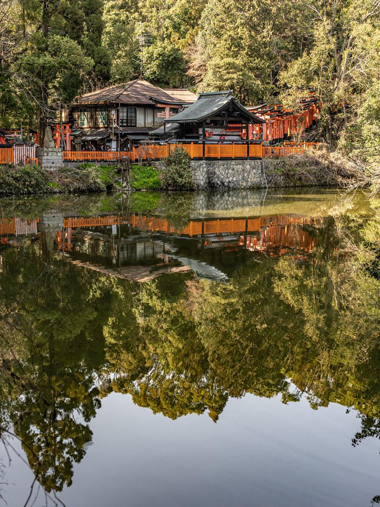 Shrine-reflected-in-lake-Fushimi-Inari-Shrine-Kyoto-Japan - WEMOOCH